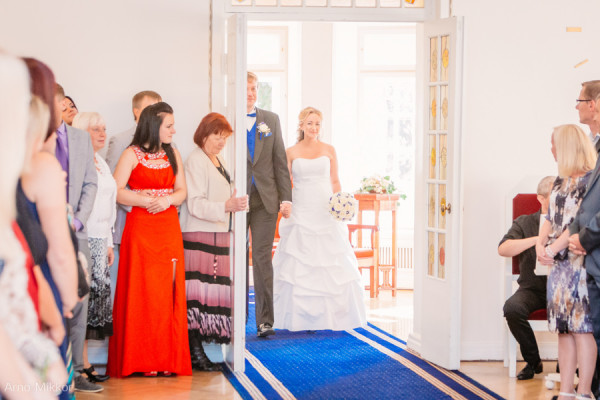 Augustikuu eelviimasel päeval- pulmapidu Tallinnas - Pulmafotograaf ...