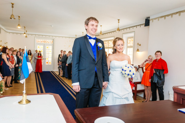 Augustikuu eelviimasel päeval- pulmapidu Tallinnas - Pulmafotograaf ...