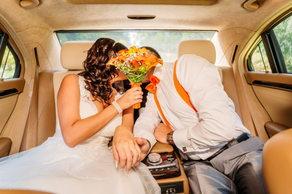 Pulmapidu Tartumaal Soo puhketalus – Pulmafotograaf Arno Mikkor